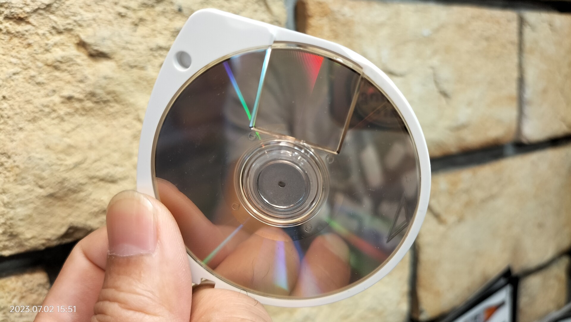 2005/平成17/SONY/USD/Universal Media Disc/PSP専用/光ディスク/片面2層/1.8GB/CLV形式 ...