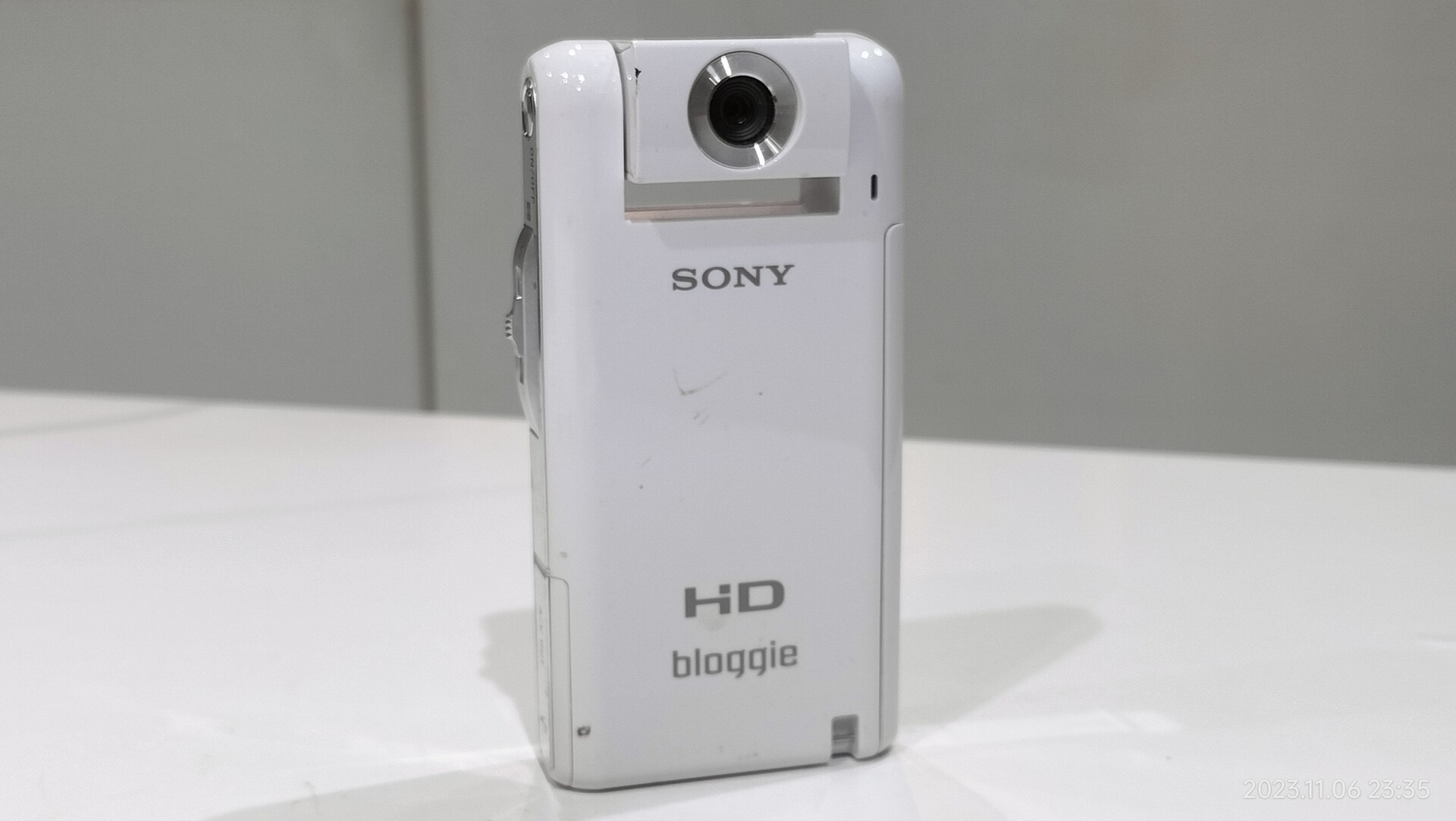 2010/平成22/SONY/bloggie/MH5-PM5/ブロギー/500万画素/回転レンズ/メモリースティック/ : Extinct ...
