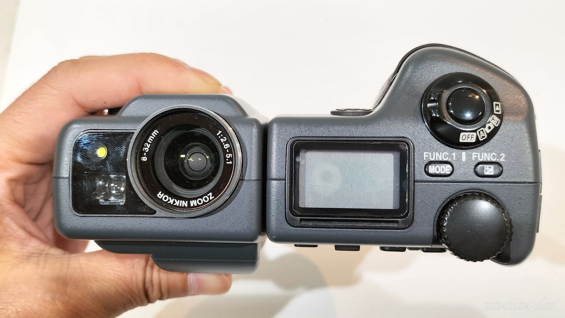 2001/平成13/Nikon/COOLPIX/E995/300万画素/スイバル/スピードライト/コンパクトフラッシュ/ : Extinct ...