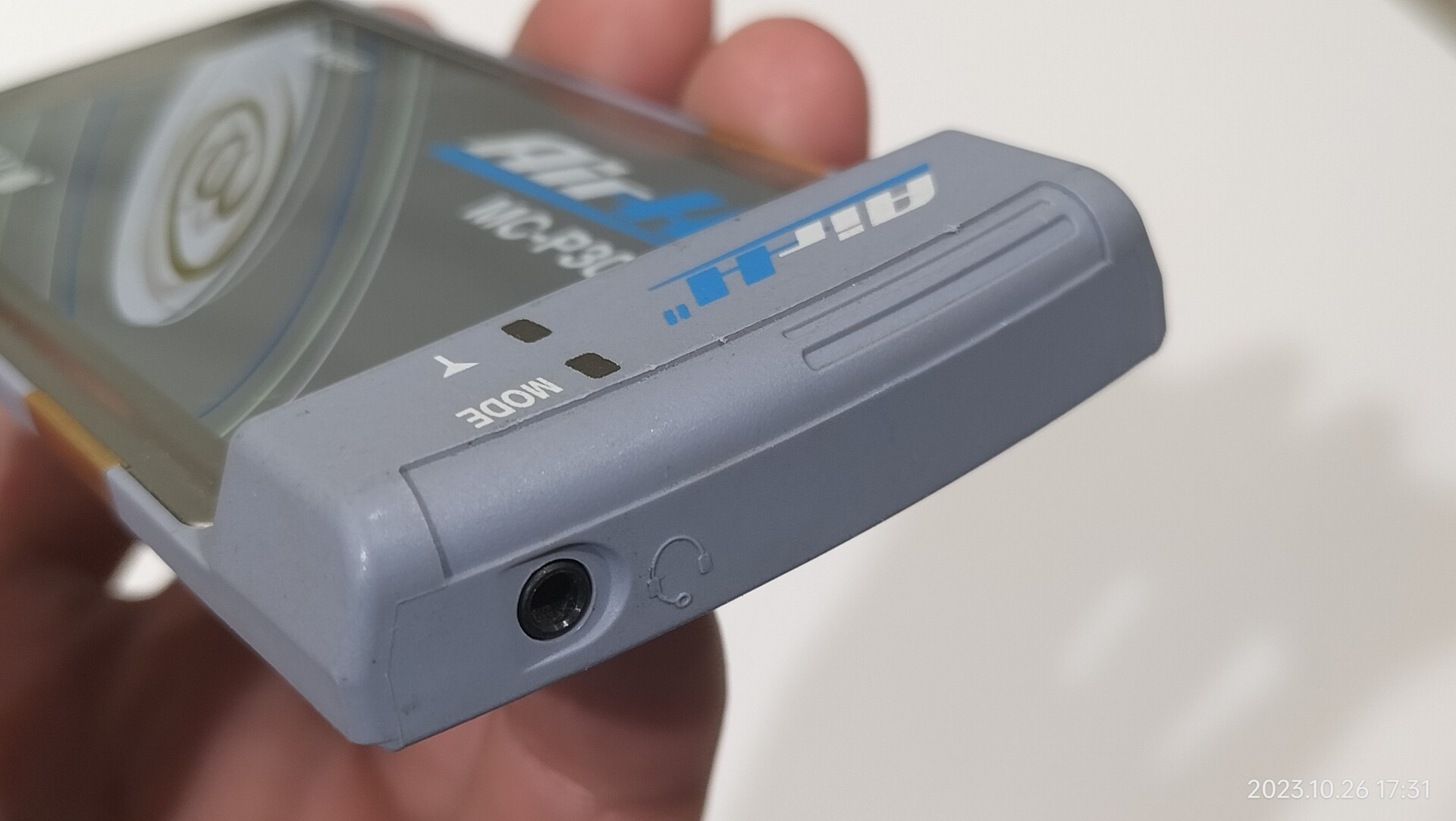 2001/平成13/SII/MC-P300/DDIポケット/AirH/PHS/PCカード型通信モジュール/64Kフレックスチェンジ方式/ : Extinct Media Museum | 絶滅 ...