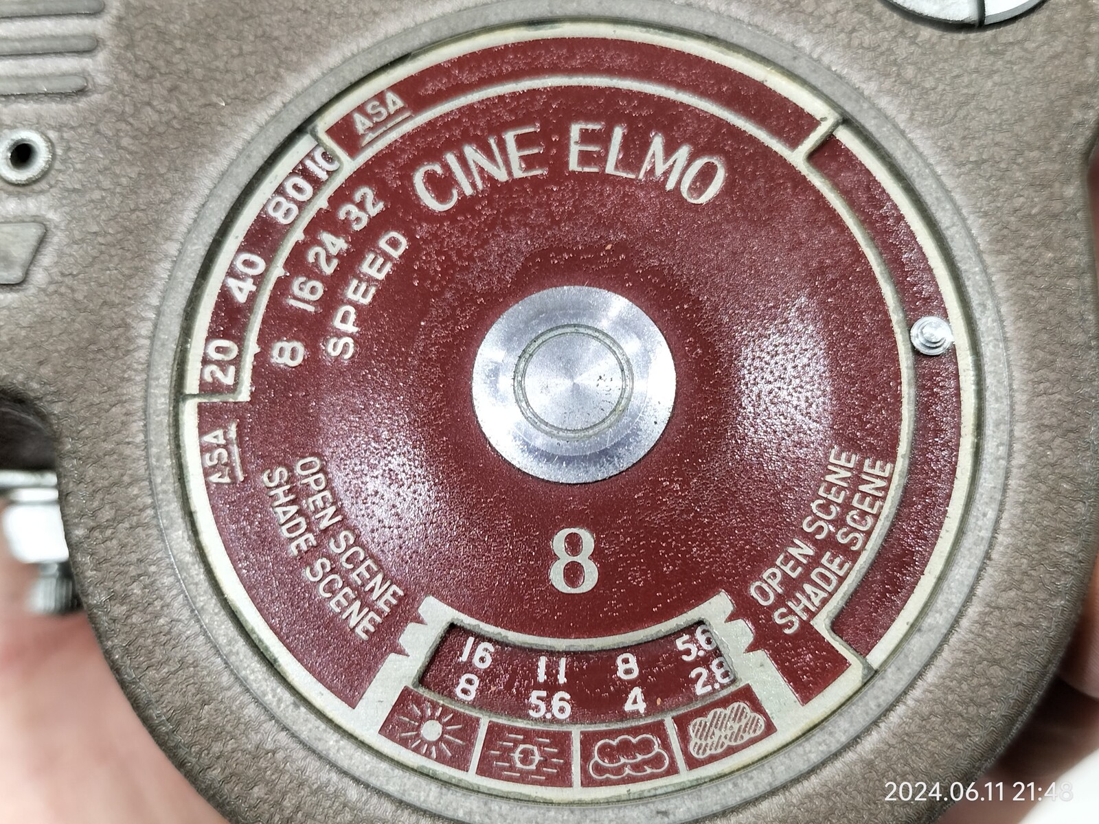 1957/昭和32/ELMO/CINE ELMO 8-AA/国産2機種目の8mmカメラの8-Aの改良型/レンズあり/グリップ付き/ダブル8 ...