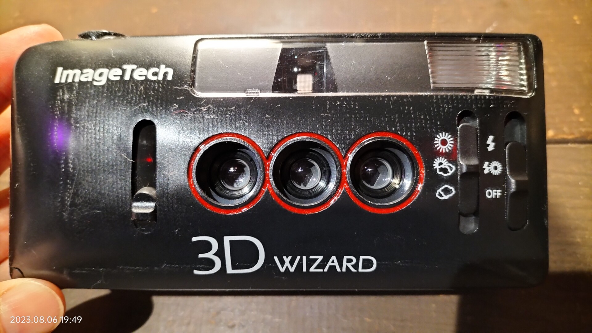 調査中/ImageTech/3D Wizard/35mm Film 3D Camera/3眼式立体カメラ/ : Extinct Media ...