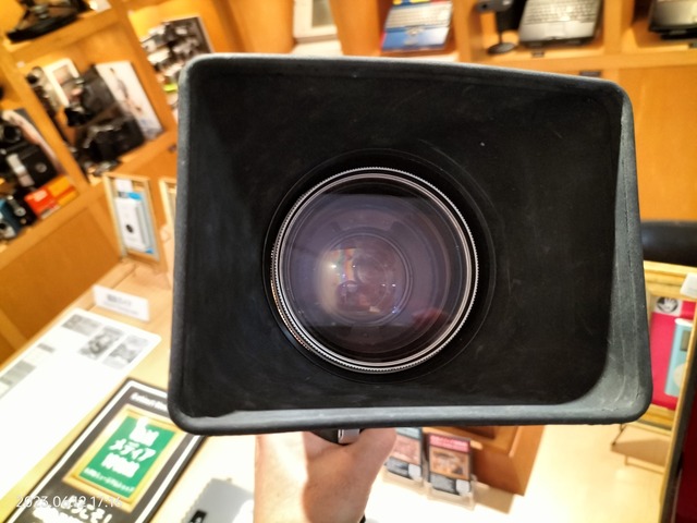 1968/昭和43/Canon/AUTO ZOOM 1218 SUPER ZOOM/12倍光学ズーム/F1.8/キヤノン8mm機として最大倍率 ...