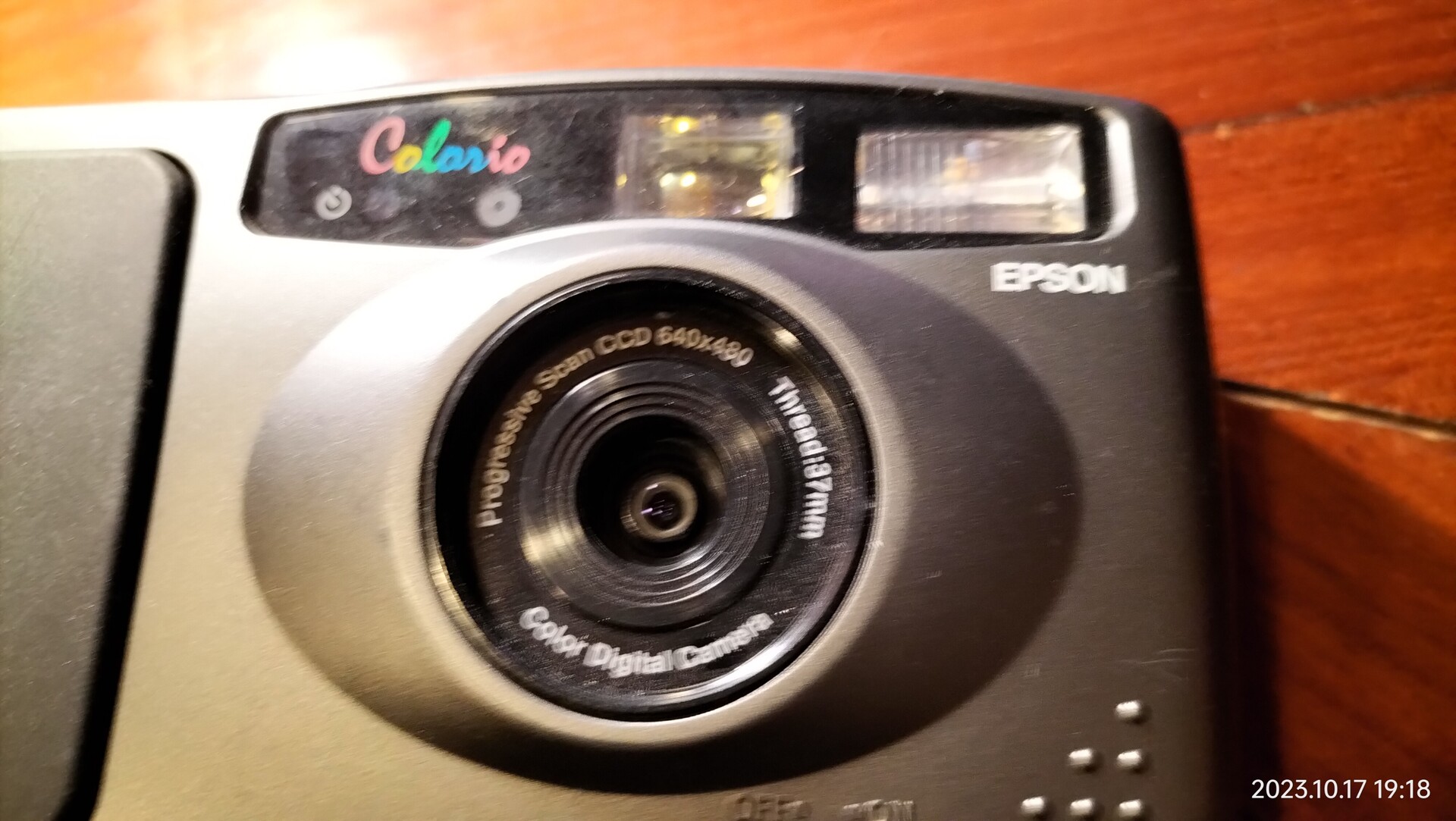 1996/平成8/EPSON/CP-100/Calario/カラリオ/35万画素/内蔵メモリー/単3電池4本/北米向けモデル ...