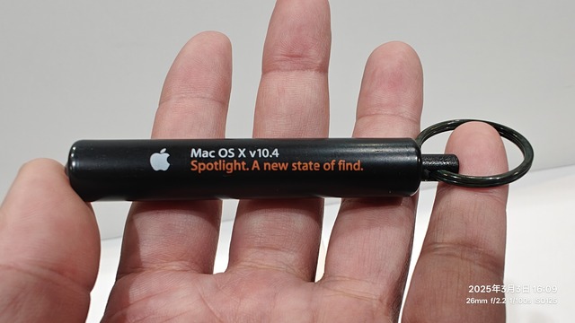 2004/平成16/Apple/Mac OS X Panther v10.4/Spotlight. A new state of find ...