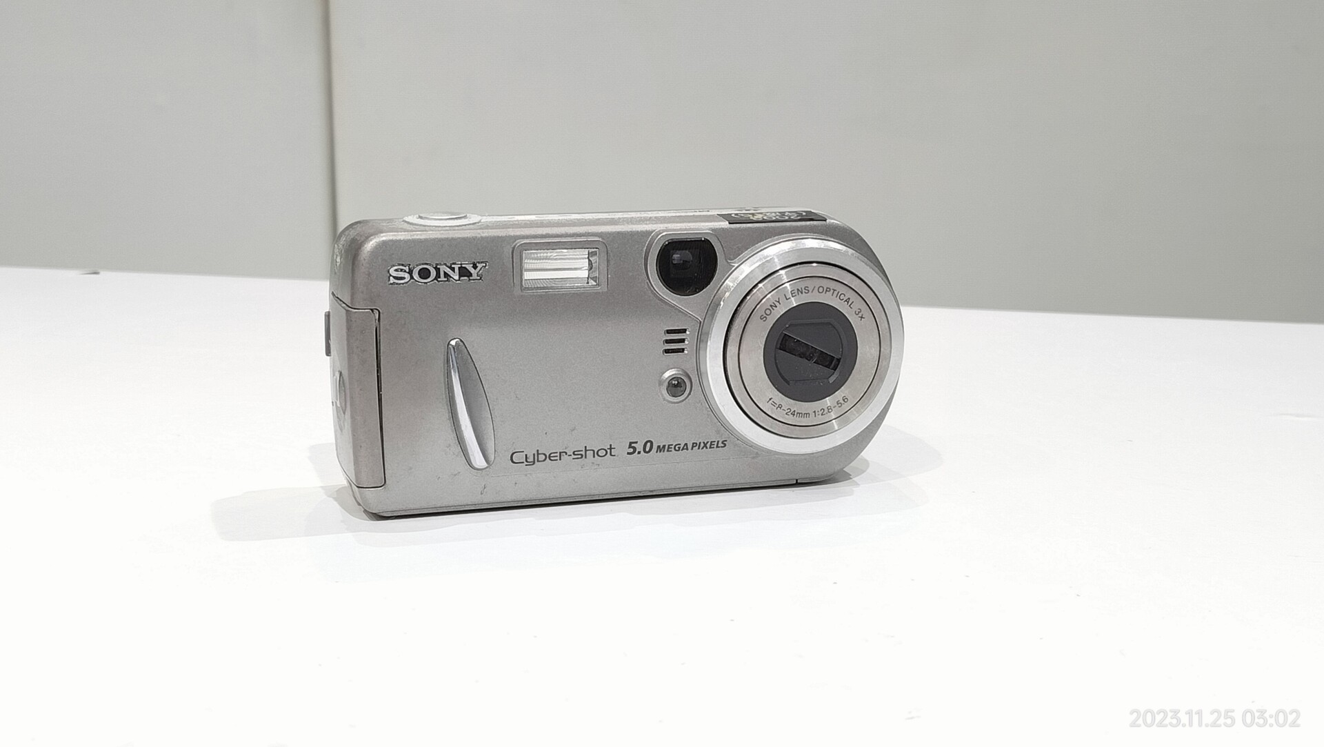 2003/平成15/SONY/DSC-P92/CyberShot/510万画素/メモリースティック/MPEGムービーVX/ : Extinct ...