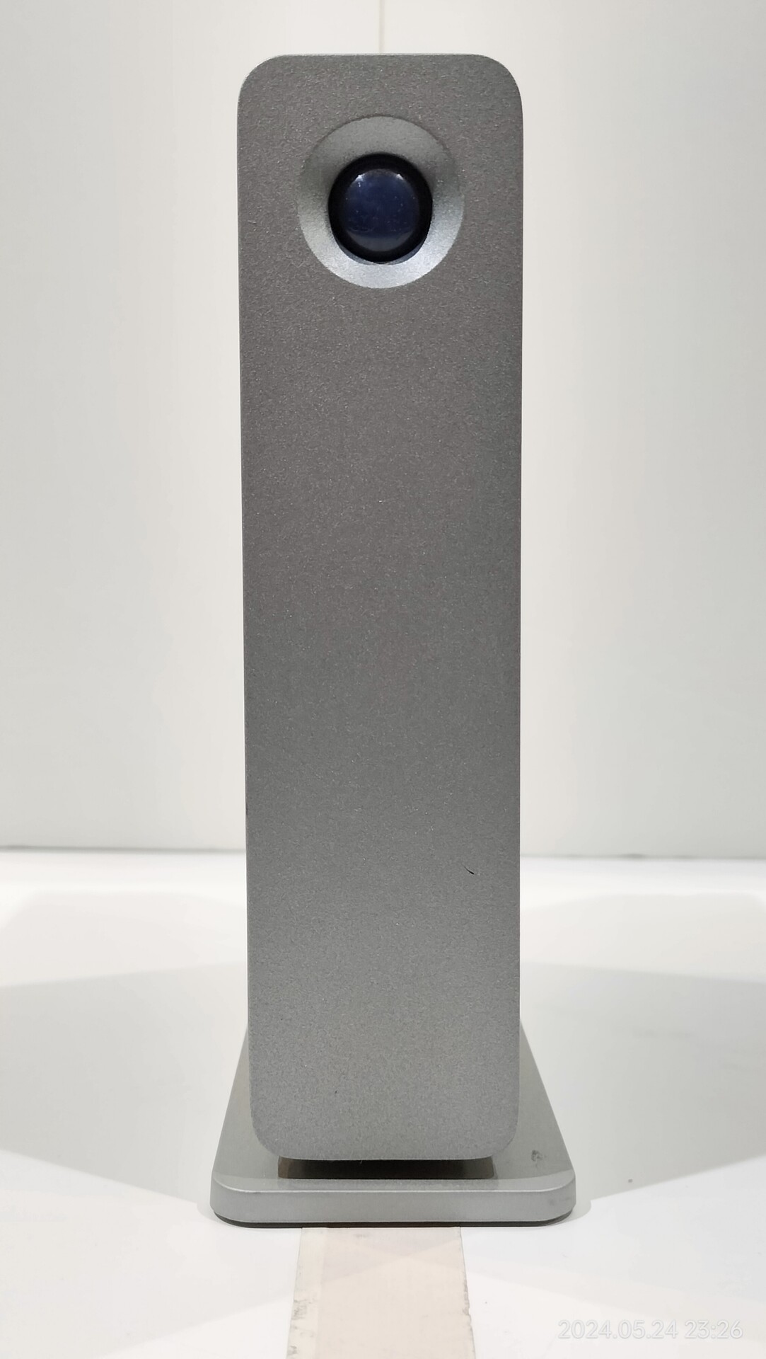 2011/平成23年/ELECOM/LaCie d2 Quadra/LCH-2D2TQ/2TB/3.5インチHDD/ : Extinct Media Museum | 絶滅メディア博物館