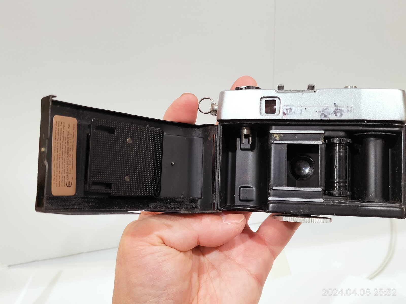 1961/昭和36/PETRI/PETRI7 HALF/ペトリ/ハーフサイズカメラ/ : Extinct Media Museum Tokyo