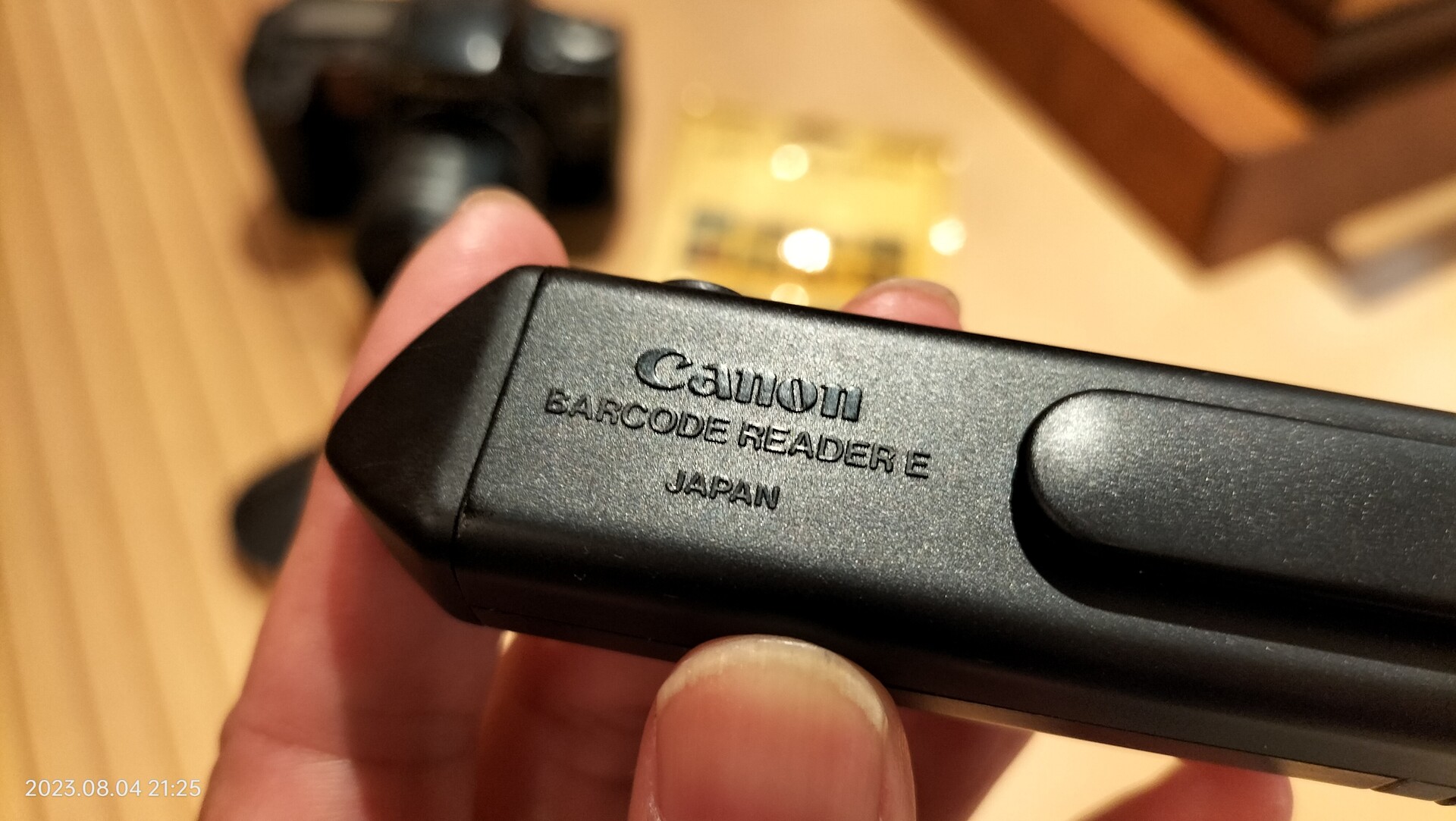 1990/平成2/Canon/BARCODE READER E/EOS10QD/アートコードEOS/キヤノンアートコード/バーコードスキャナー/リモコン/ : Extinct Media ...