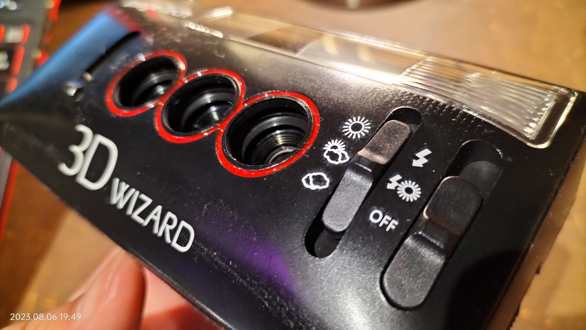 調査中/ImageTech/3D Wizard/35mm Film 3D Camera/3眼式立体カメラ/ : Extinct Media ...
