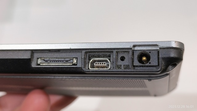 2007/平成19/SHARP/EM・ONE/S01SH/Windows Mobile 5.0/イーモバイル/デュアルスライド機構/131万 ...