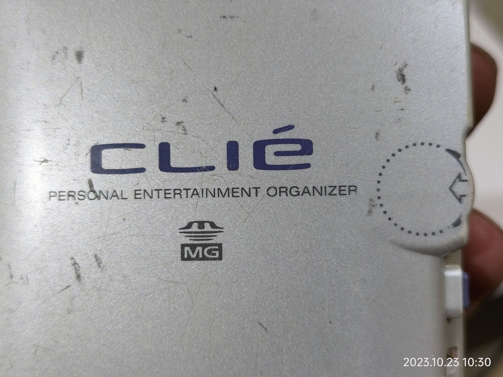 2001/平成13/SONY/PEG-N700C/CLIE/二代目クリエ/PalmOS3.5/ATRAC3対応/ジョグダイヤル/メモリー ...
