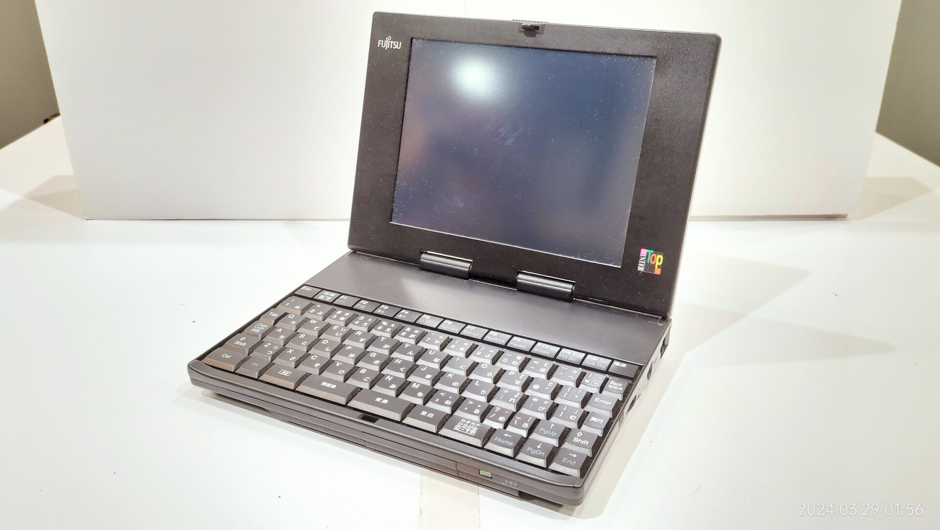 1997/平成9/FUJITSU/INTERTop/DOS-V/750g/A5サイズ/7.2インチカラーDSTN液晶/640_480/256色 ...