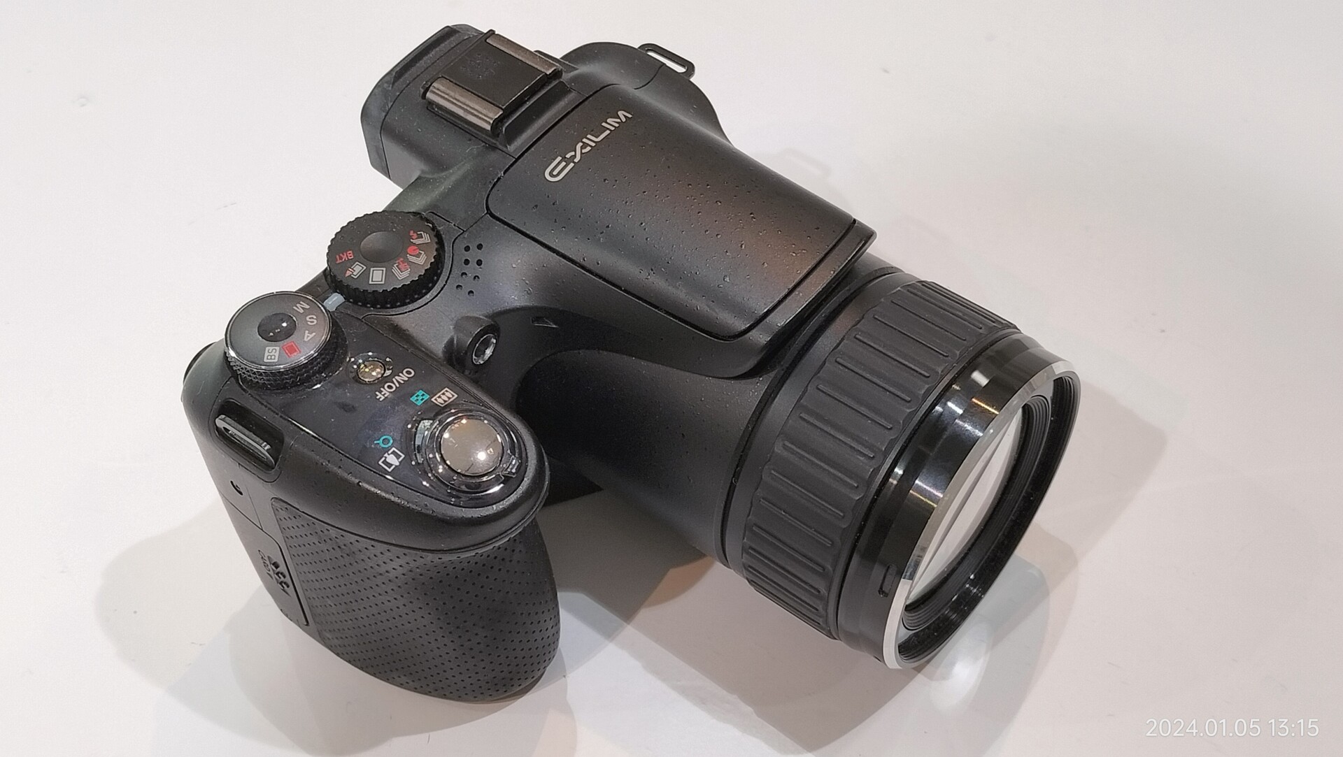 2008/平成20/CASIO/EX-F1/EXLIM/カシオ/エクシリム/光学12倍/600万画素/ハイスピードムービー/最大1200fps ...