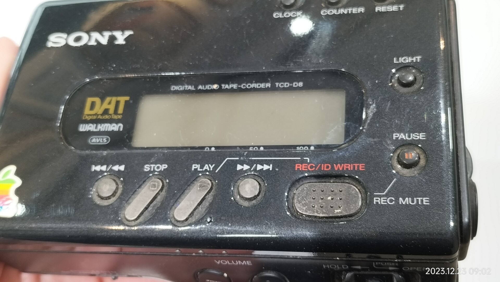 1997/平成9/SONY/TCD-D8/DAT/DAT WALKMAN/DIGITAL AUDIO TAPE-CORDER ...