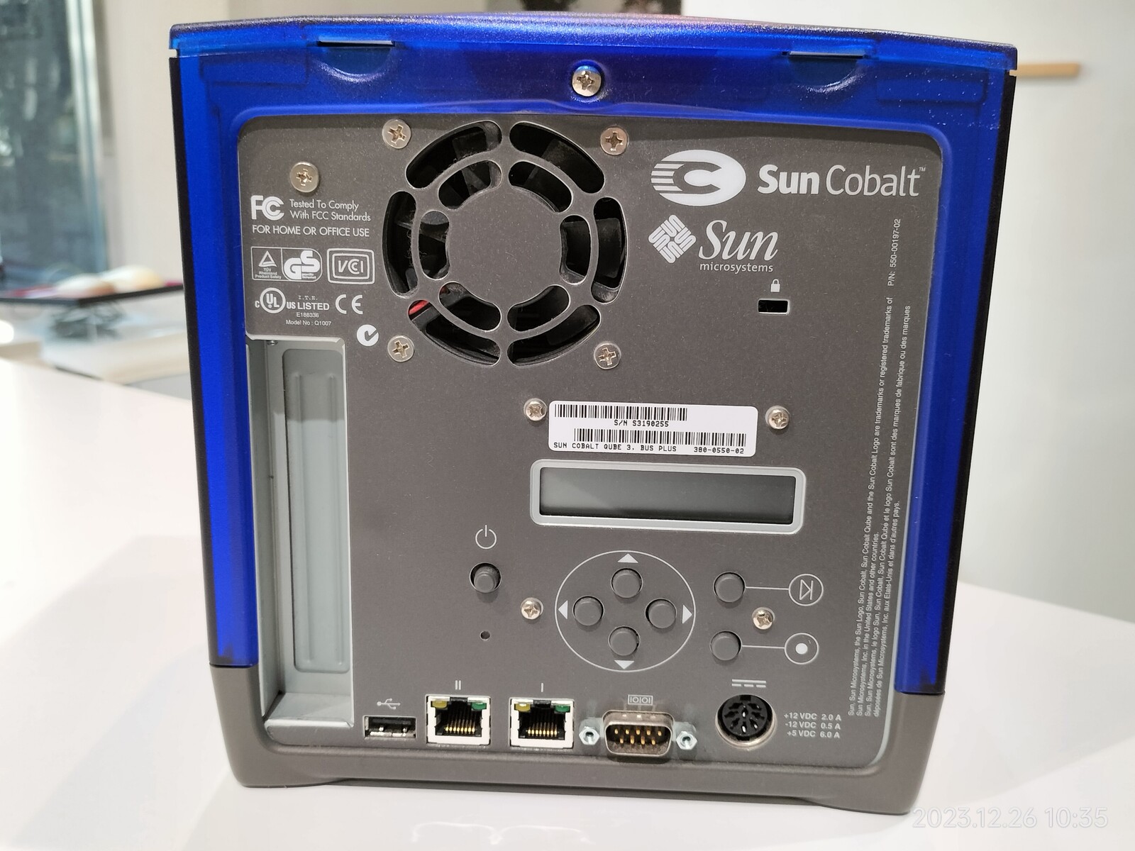 2002/平成14/Cobalt Networks/SUN/Cobalt QUBE 3/Sun Cobalt OS 6.4/SOHO向け小型 ...