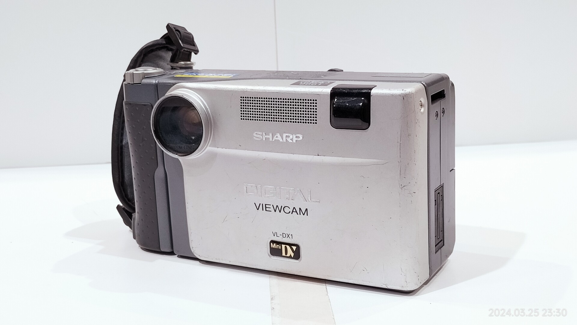 1996/平成8/SHARP/VL-DX1/DIGITAL VIEWCAM/DV/シャープ/液晶ビューカム/ : Extinct Media ...