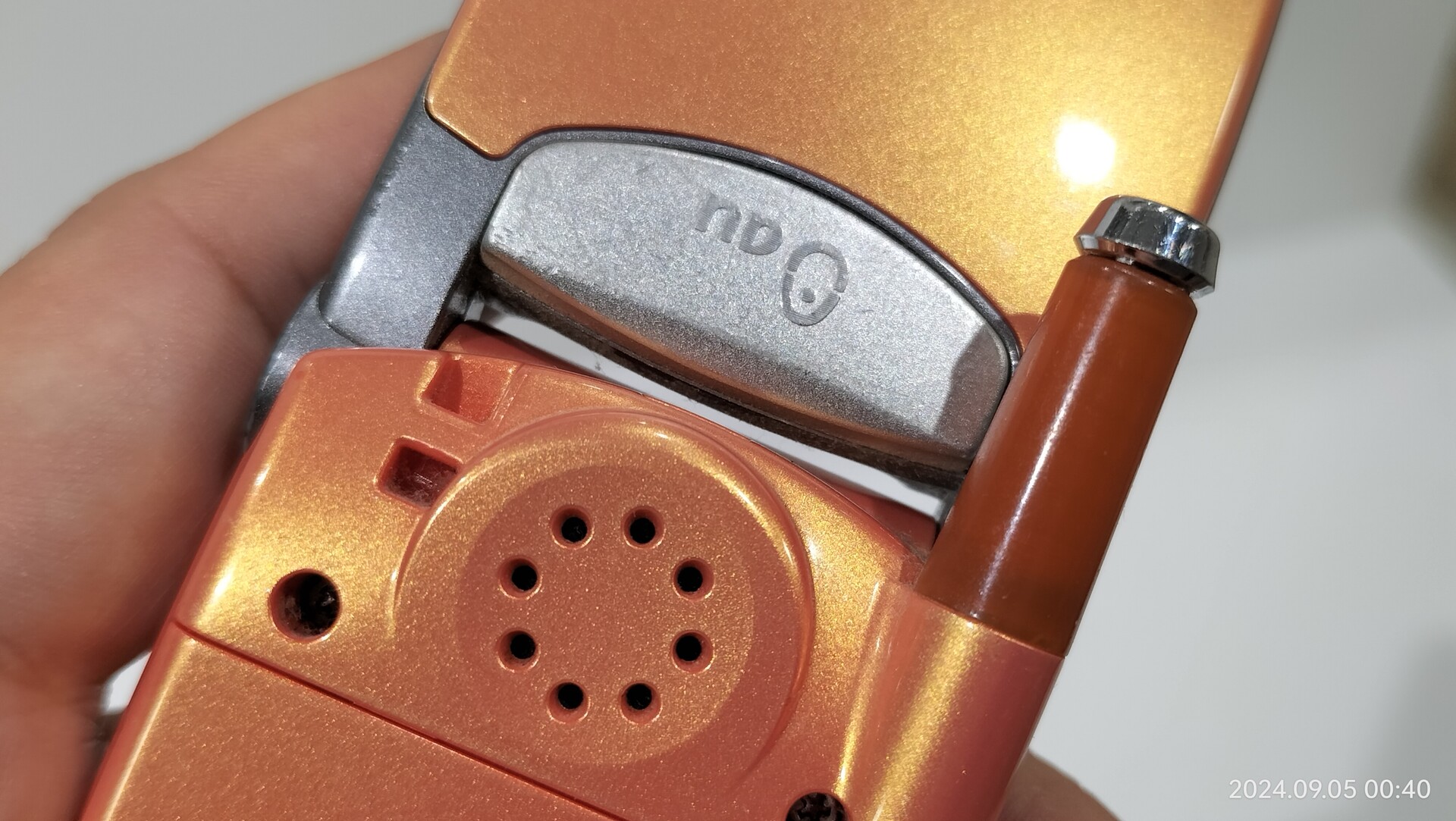 2001/平成13/Sony Ericsson/C1002S/着せ替え/オレンジ/折りたたみ/ソニー・エリクソン発足後の最初のケータイ ...