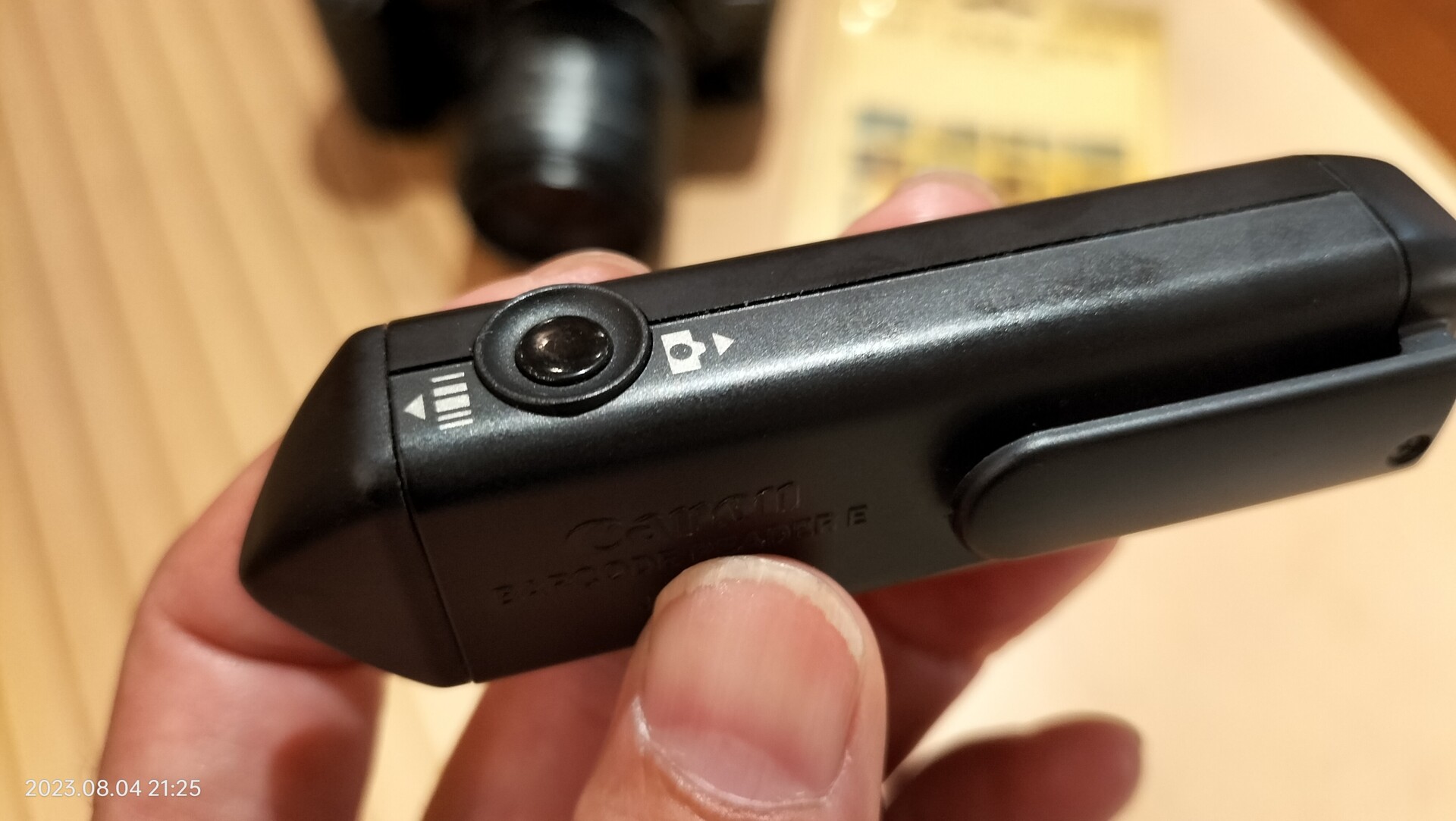 1990/平成2/Canon/BARCODE READER E/EOS10QD/アートコードEOS/キヤノンアートコード/バーコードスキャナー/リモコン/ : Extinct Media ...