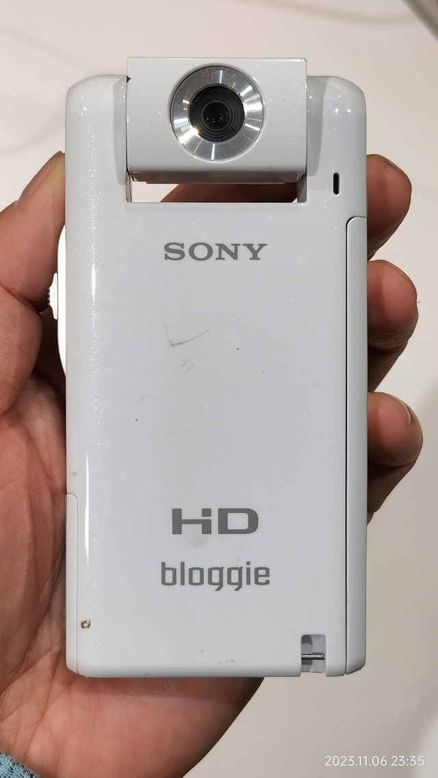 2010/平成22/SONY/bloggie/MH5-PM5/ブロギー/500万画素/回転レンズ/メモリースティック/ : Extinct ...