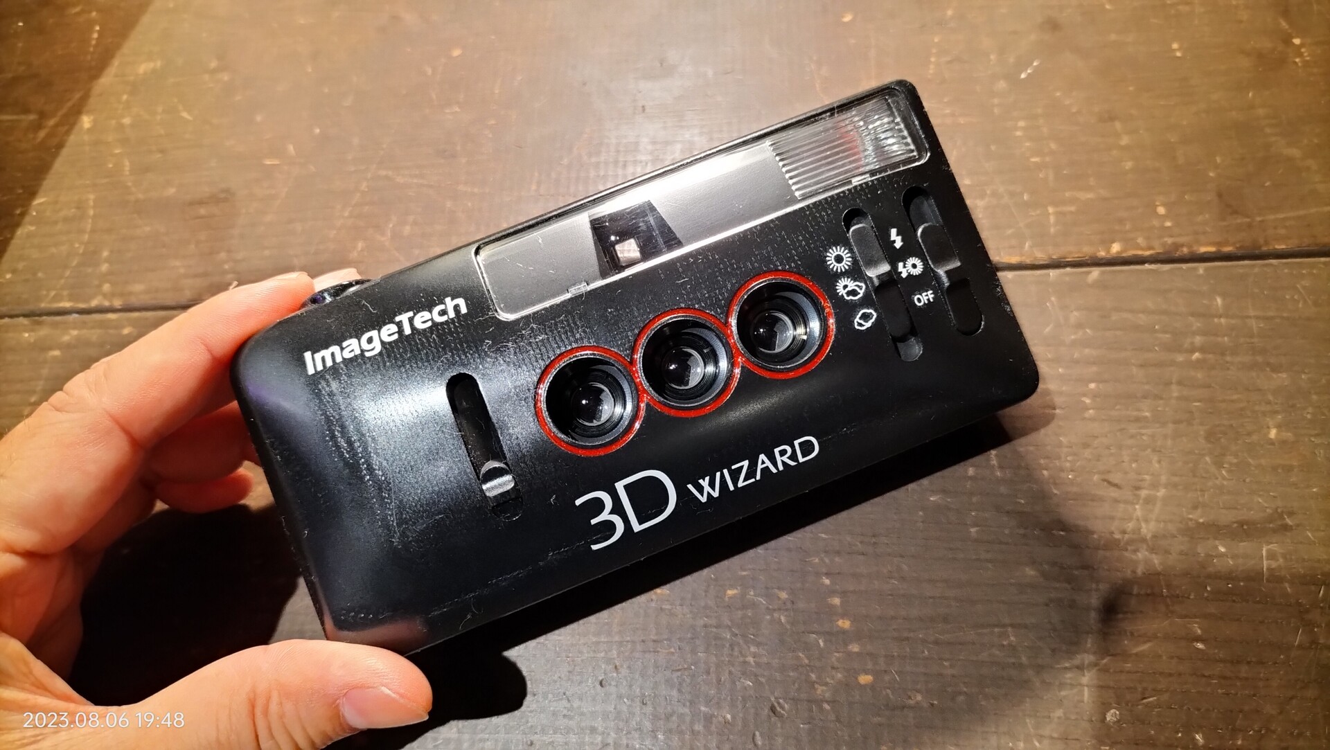 調査中/ImageTech/3D Wizard/35mm Film 3D Camera/3眼式立体カメラ/ : Extinct Media ...