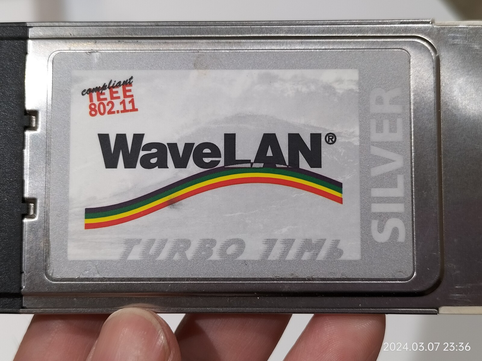 1999/平成11/Lucent Technologies/WaveLAN/IEEE Turbo/無線LANの元祖的な製品/8Mbps/無線 ...