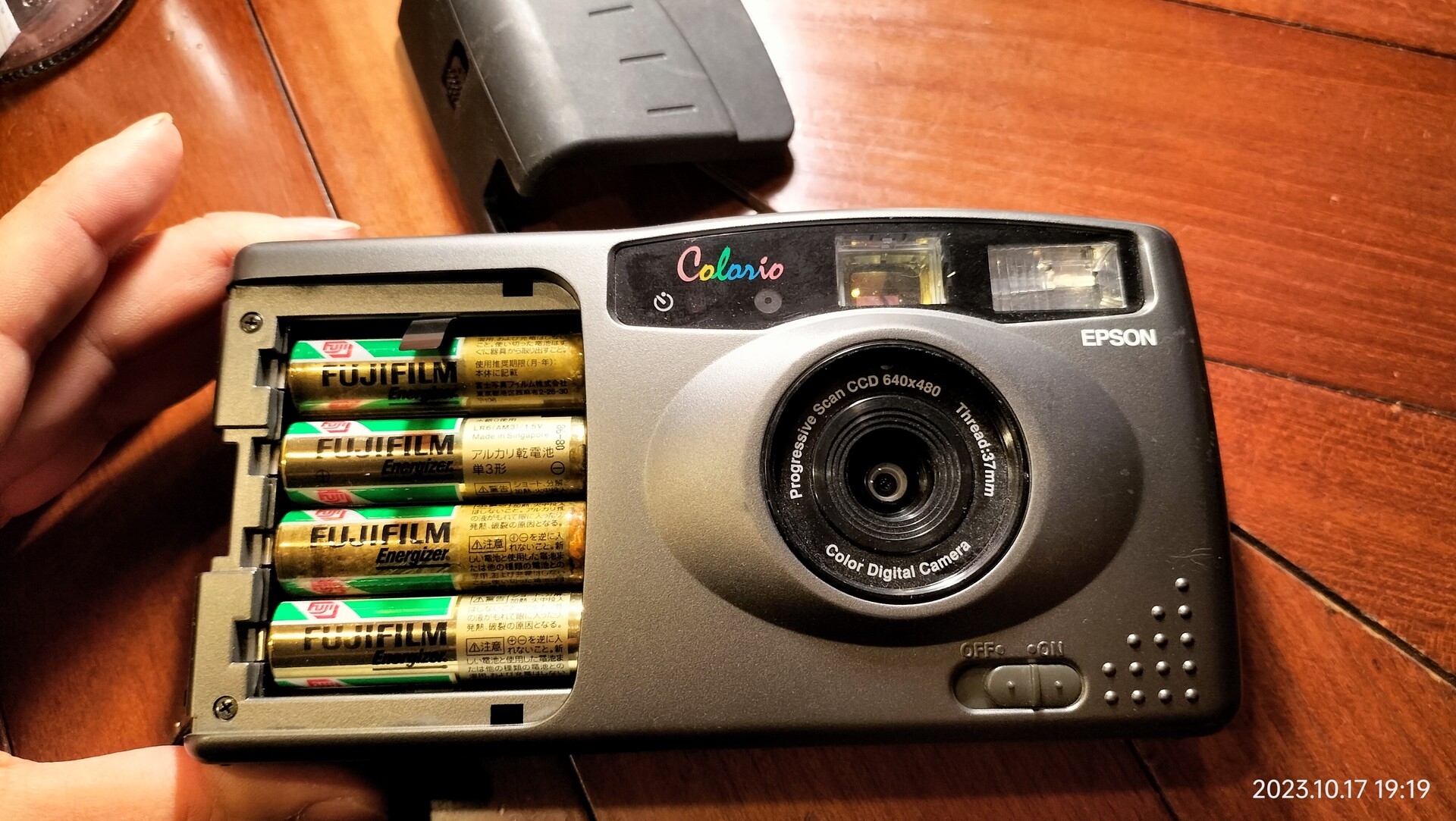 1996/平成8/EPSON/CP-100/Calario/カラリオ/35万画素/内蔵メモリー/単3電池4本/北米向けモデル ...