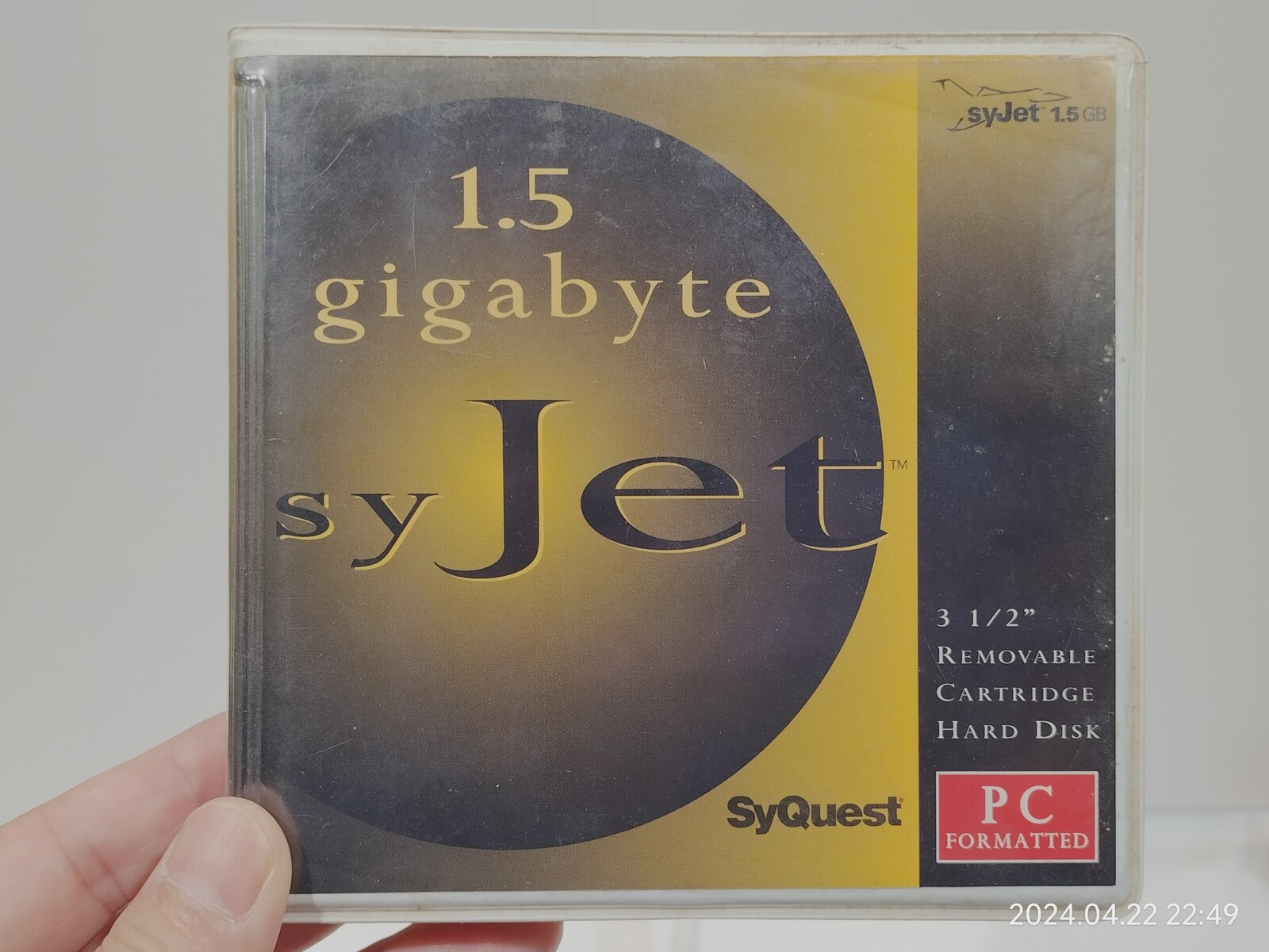 1997/平成9/SyQuest/syJet/1.5GB/複数プラッター/3.5インチディスク/ : Extinct Media Museum ...