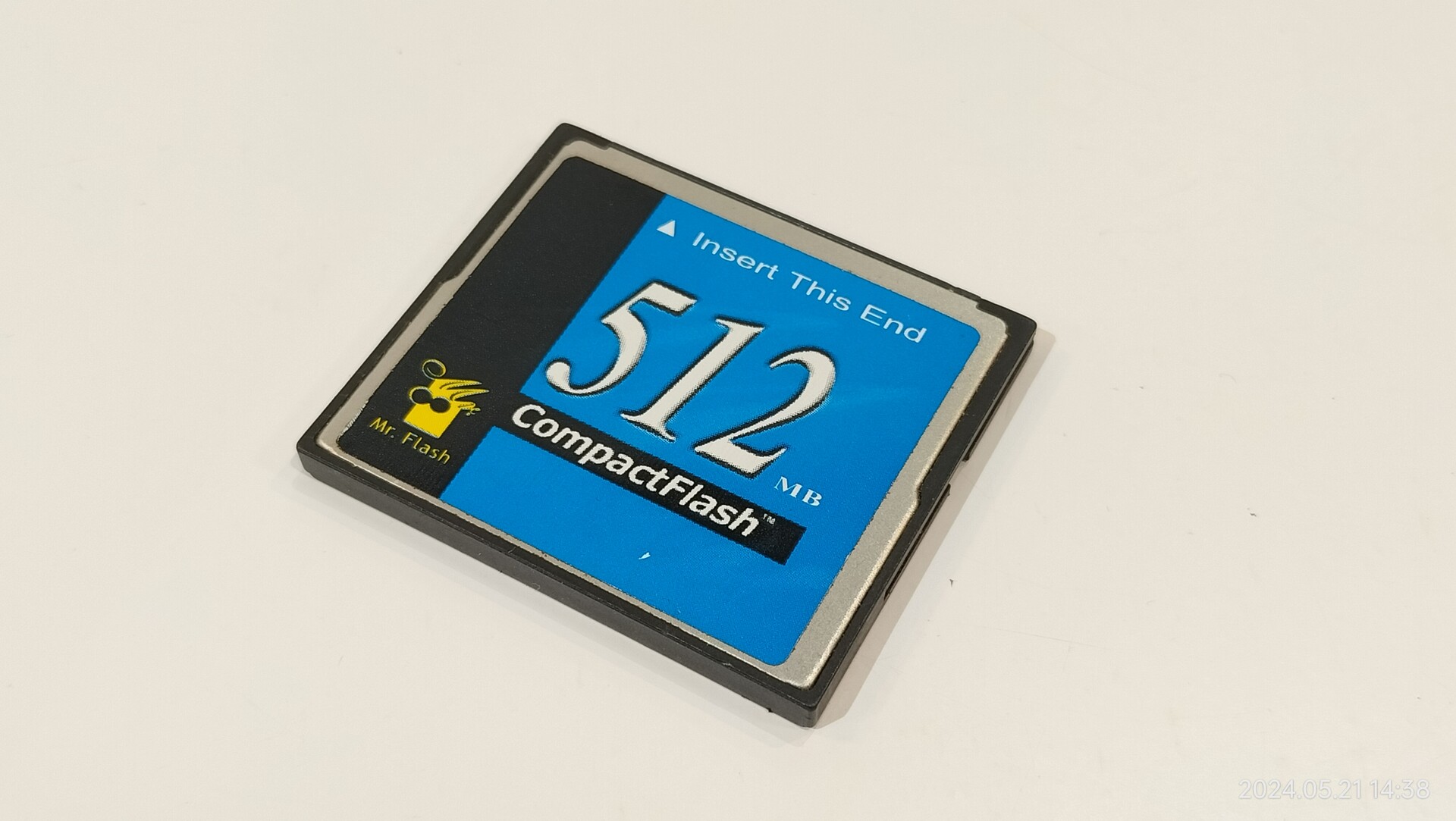 推定1995/平成7/Mr.Flash/512MB CompactFlashCard/1Q62F/ : Extinct Media ...