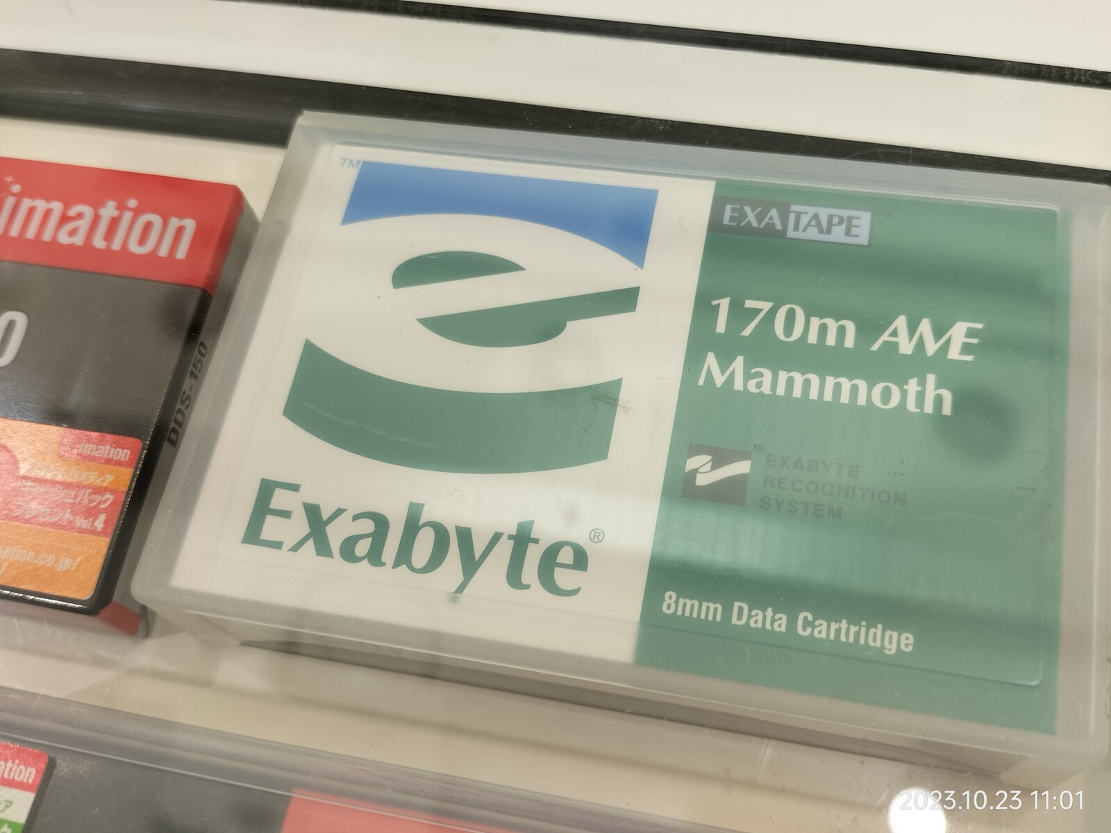 資料/データストレージテープ展示額装/DDS/Exabyte/ULTRIUM/LTO Ultrium 3/ : Extinct Media Museum | 絶滅メディア博物館