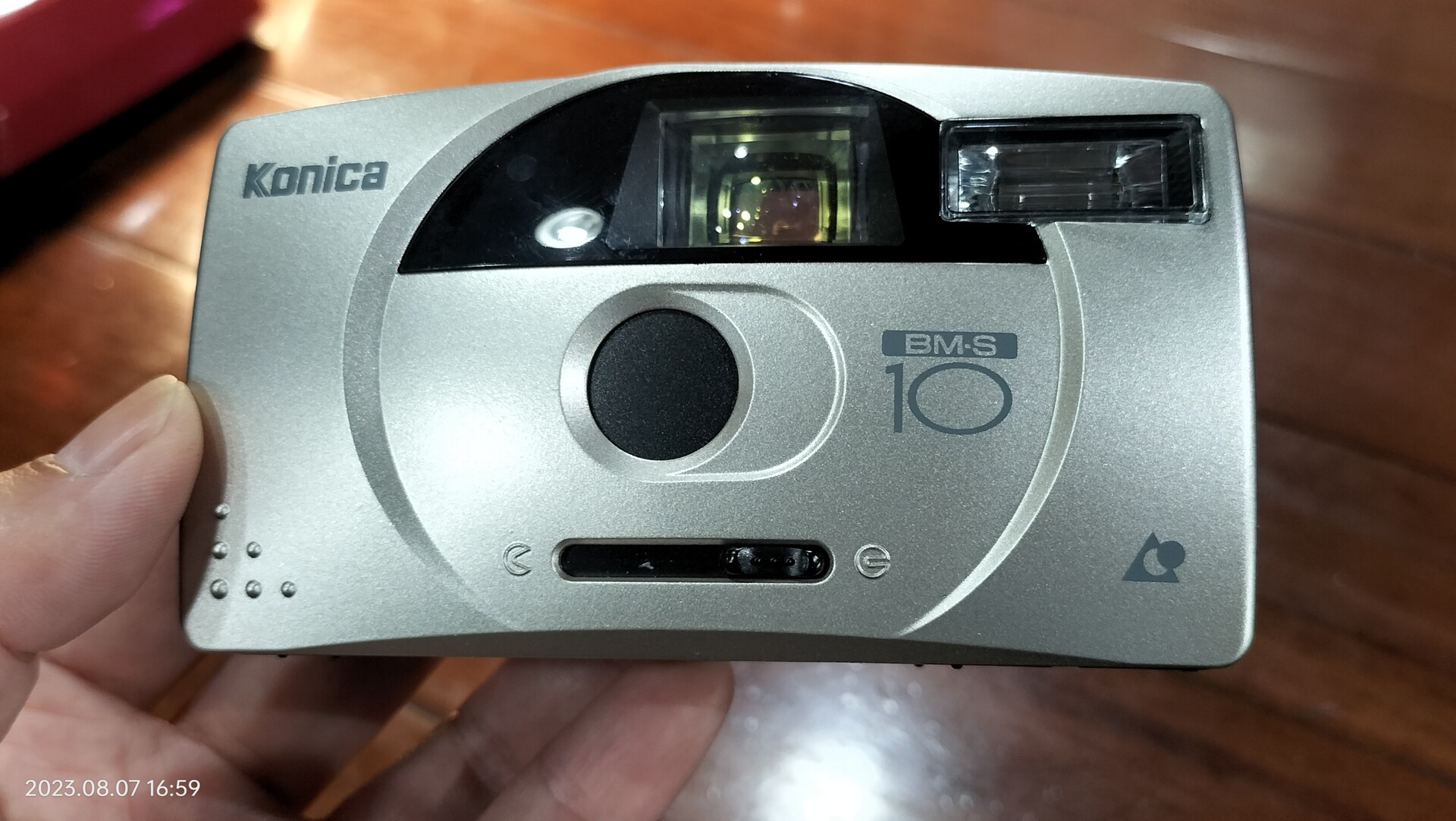 1996/平成8/Konica/BM-S10/APS/コニカスーパービッグミニ/ゴールド/ : Extinct Media Museum | 絶滅メディア博物館