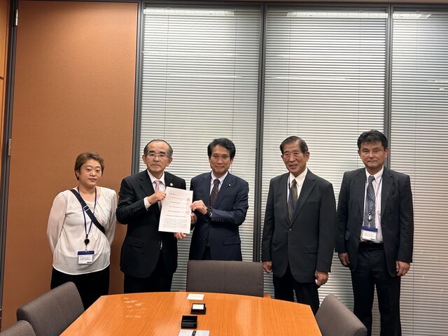 予算委員会・・各役所の予算配分に責任を持つ : 衆議院議員 大串ひろしブログ