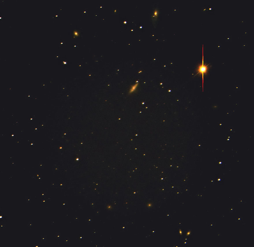 宇宙は両目で見るのが一番 : NGC 3314