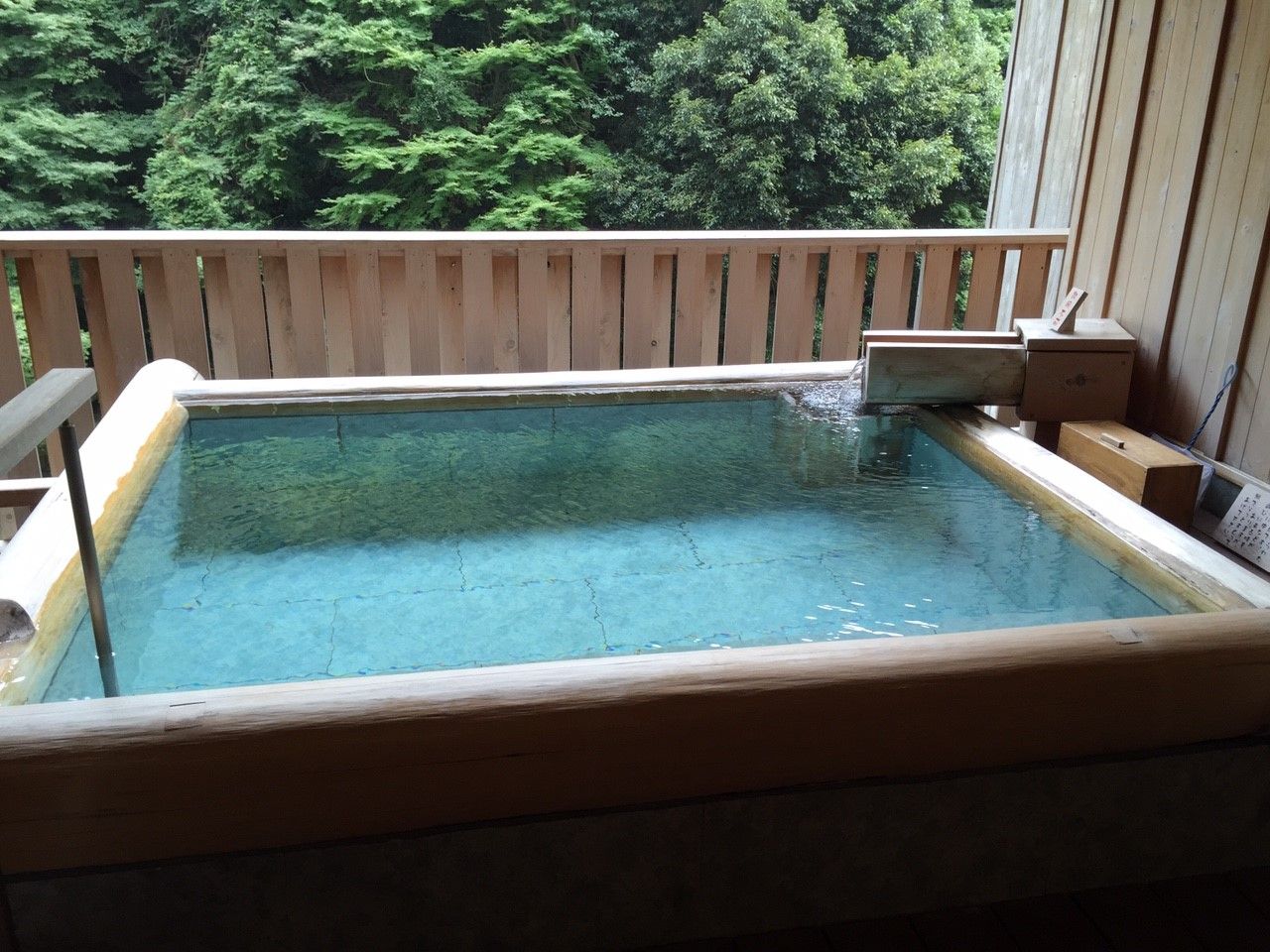 バイナリーオプションで High↑Low↓な毎日