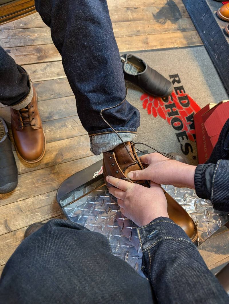 贅沢な革と卓越したデザインで仕上げられたRED WING 9422 BECKMAN : バイクウェアとアメカジ ショップHistory