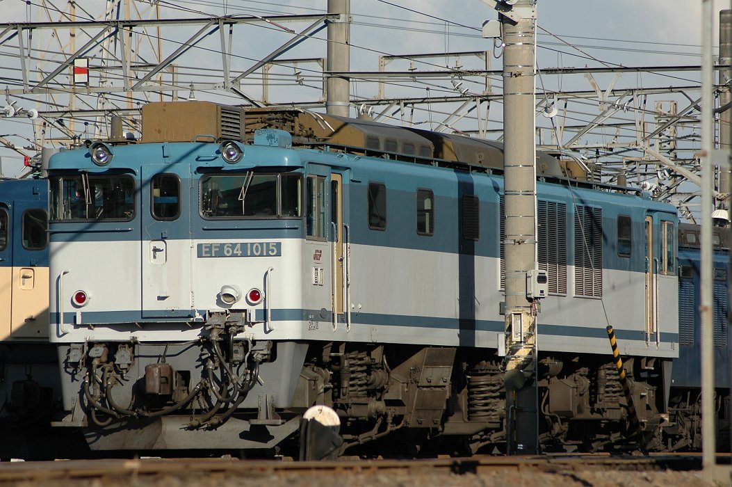EF64 1015 JR貨物初期更新塗装 : 空と鉄と