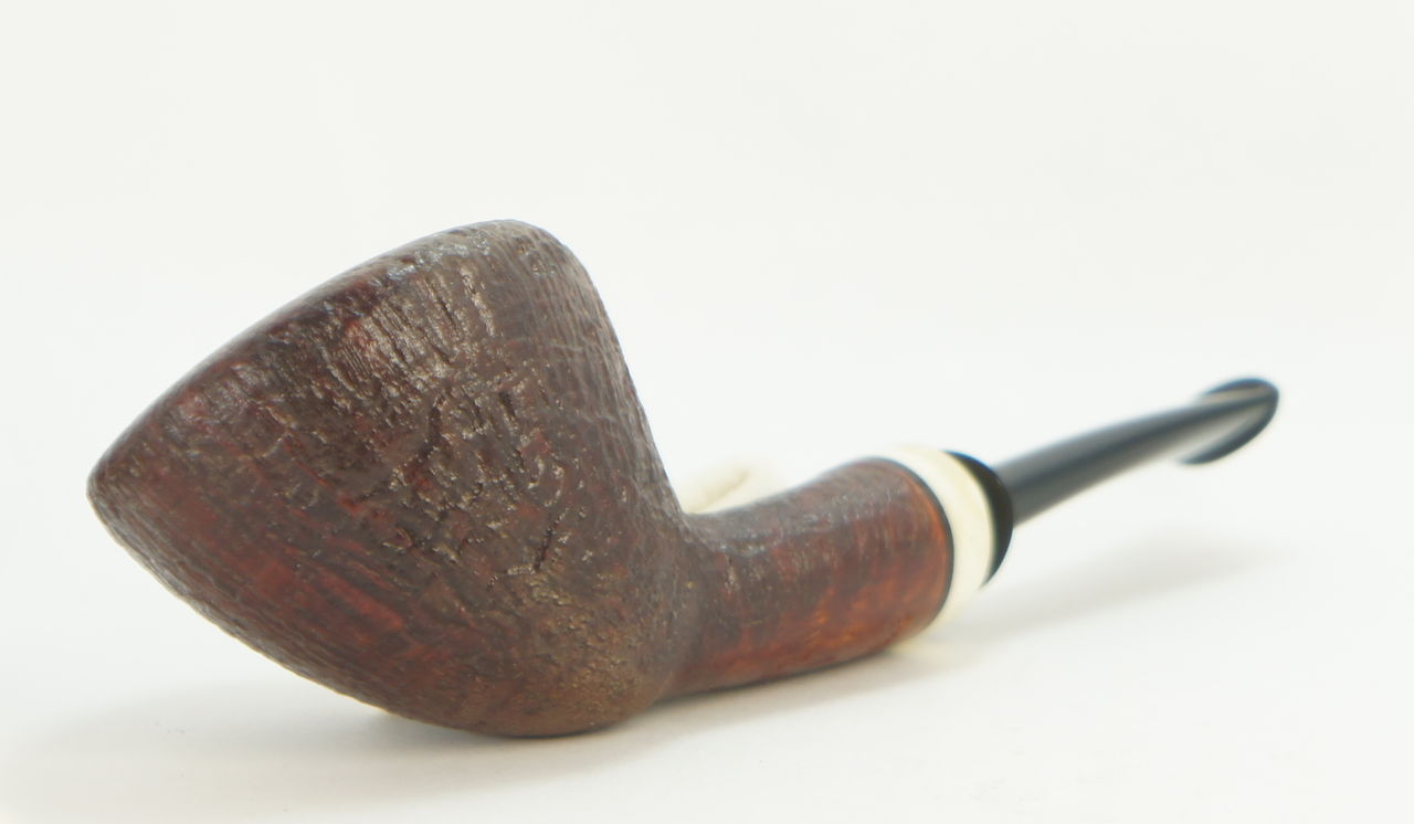 The-Hex Pipe Collection's | Konstantin Shekita Sandblasted Onion
