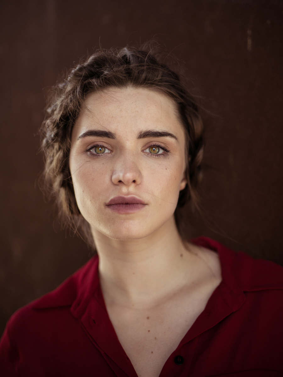 ヴィクトリア・フィルス - きらめきの時 (ポーランド2022年) : Hotなハダ