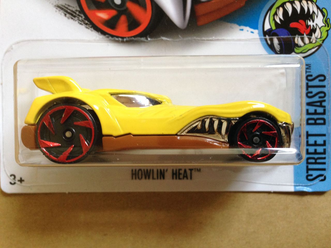 [142/365] HOWLIN’ HEAT : こつこつホットウィール