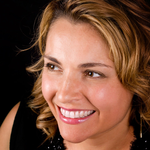 ジュリア・コーガン（Julia Kogan） : クラシックがお好きでしょ