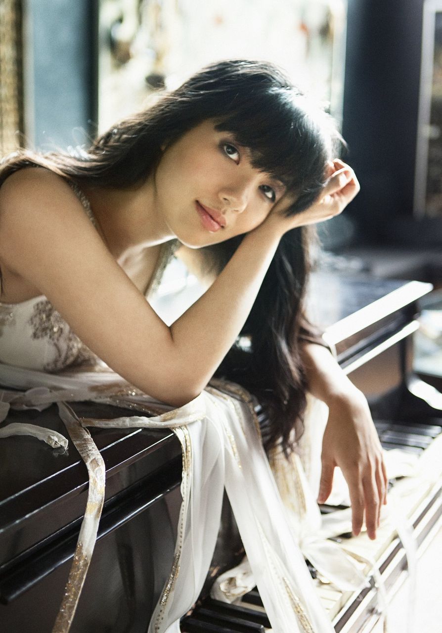 エリザベス・ジョイ・ロウ（Elizabeth Joy Roe） : クラシックがお好きでしょ