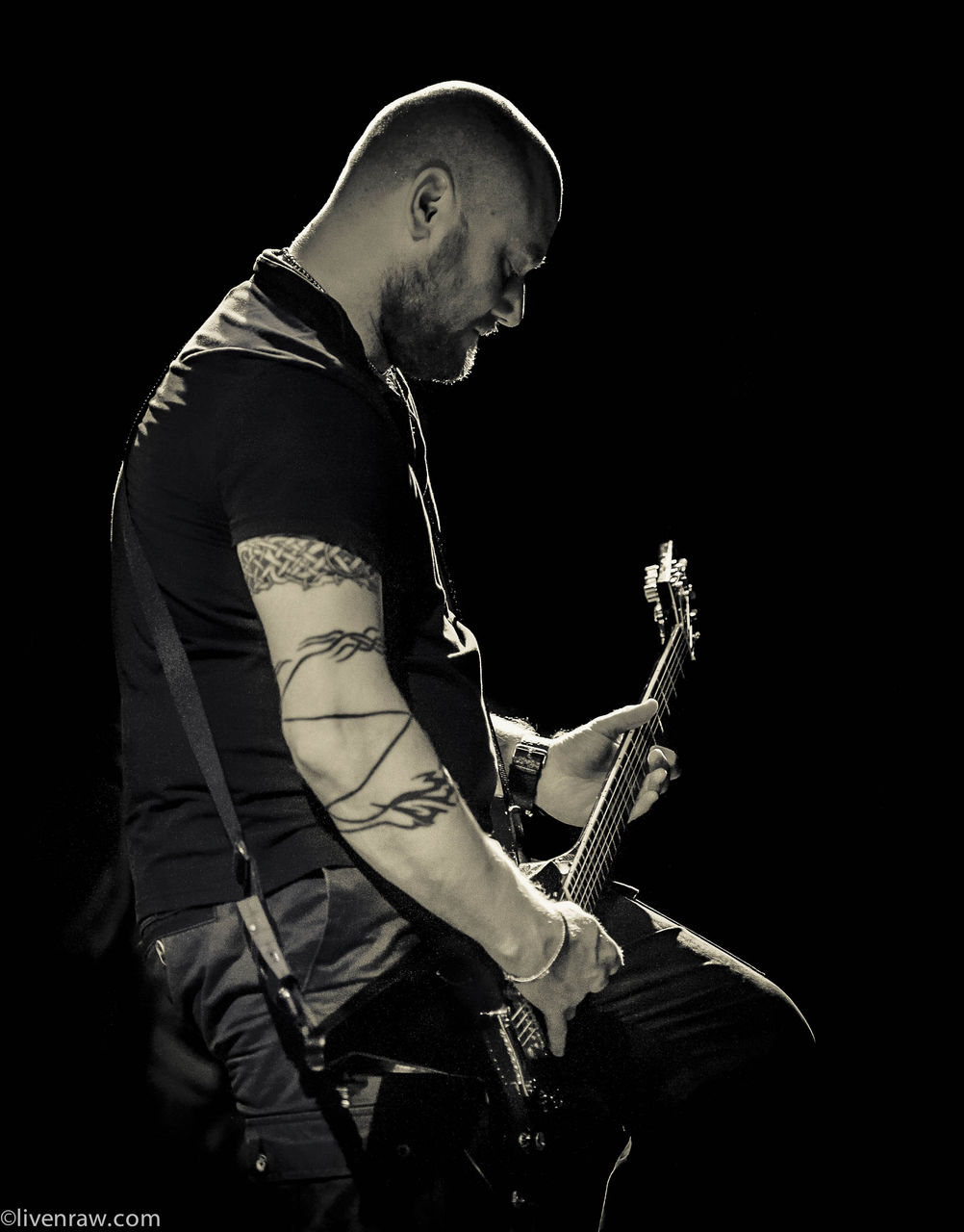 あさってからでもいいかな… : DARK TRANQUILLITYからMartin Henrikssonが脱退！！