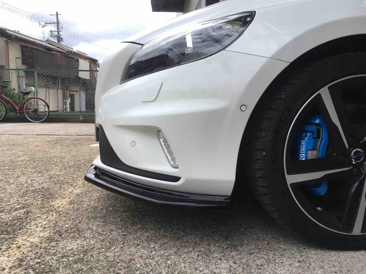 H-SPORT BLOG:ボルボV40R-Design MaxtonDesignフロントスプリッター取付 - livedoor Blog（ブログ）