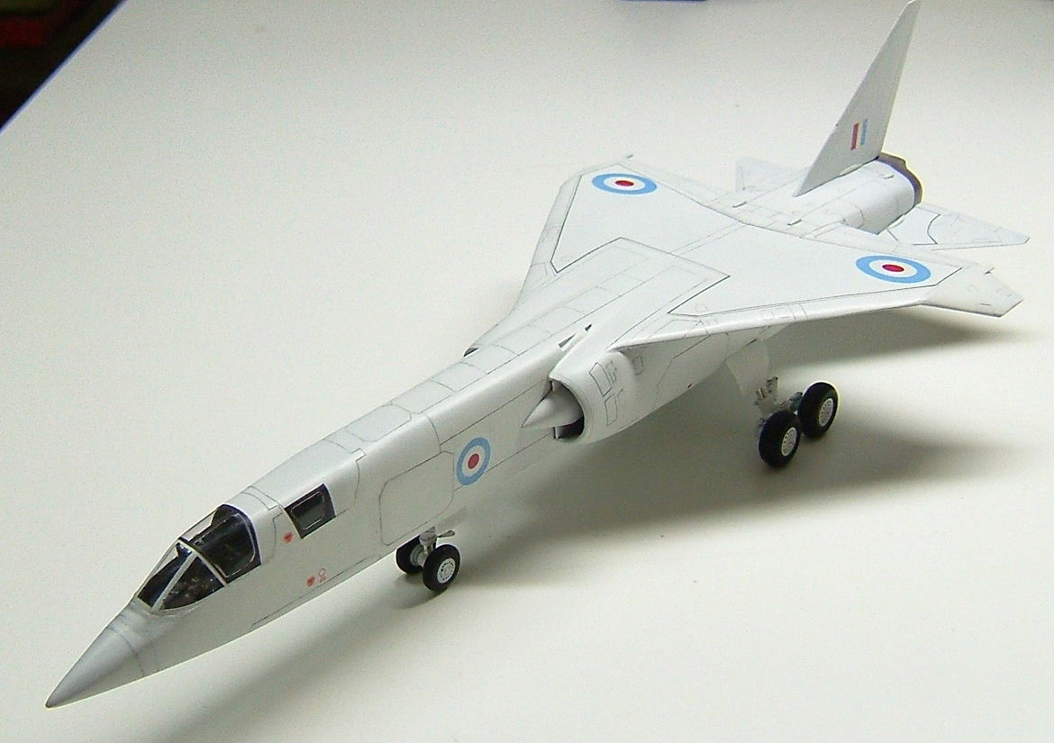 Enthusiasm Beyond Boundaries:TSR2製作記