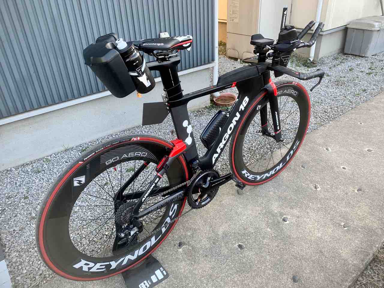 自転車 : 右手の処女と左手の淑女