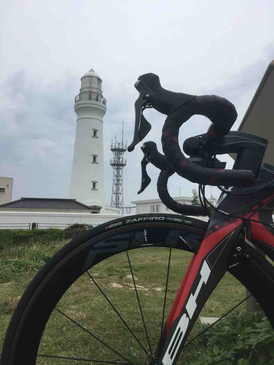 自転車 : 右手の処女と左手の淑女