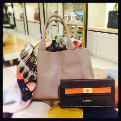 IANNE Nouvelles et un Journal : スタッフ私物 NEWアイテム！ ～ヒルトンプラザ店編～