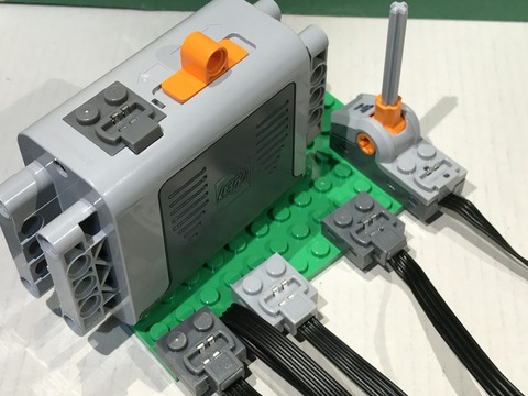 LEGO パワーファンクションの結線を調べた : ichika khaki の blog