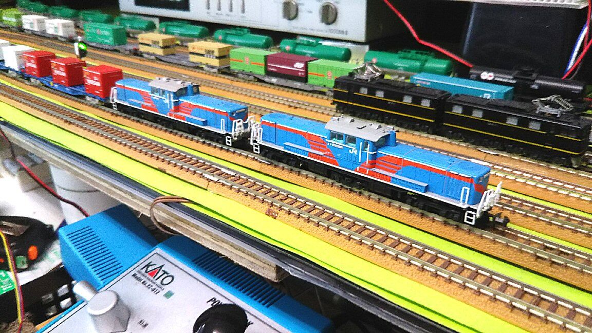 新VRM3★井戸端会議 : DD51-1085JR貨物試験機から