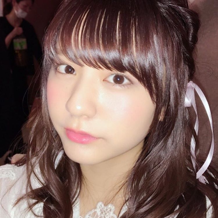 【SEXY】林田真尋 : アイドルたちのビキニ